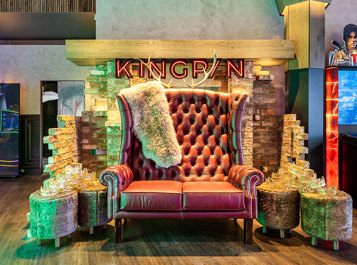 Kingpin Queenstown | Book Now | Kingpin NZ ️